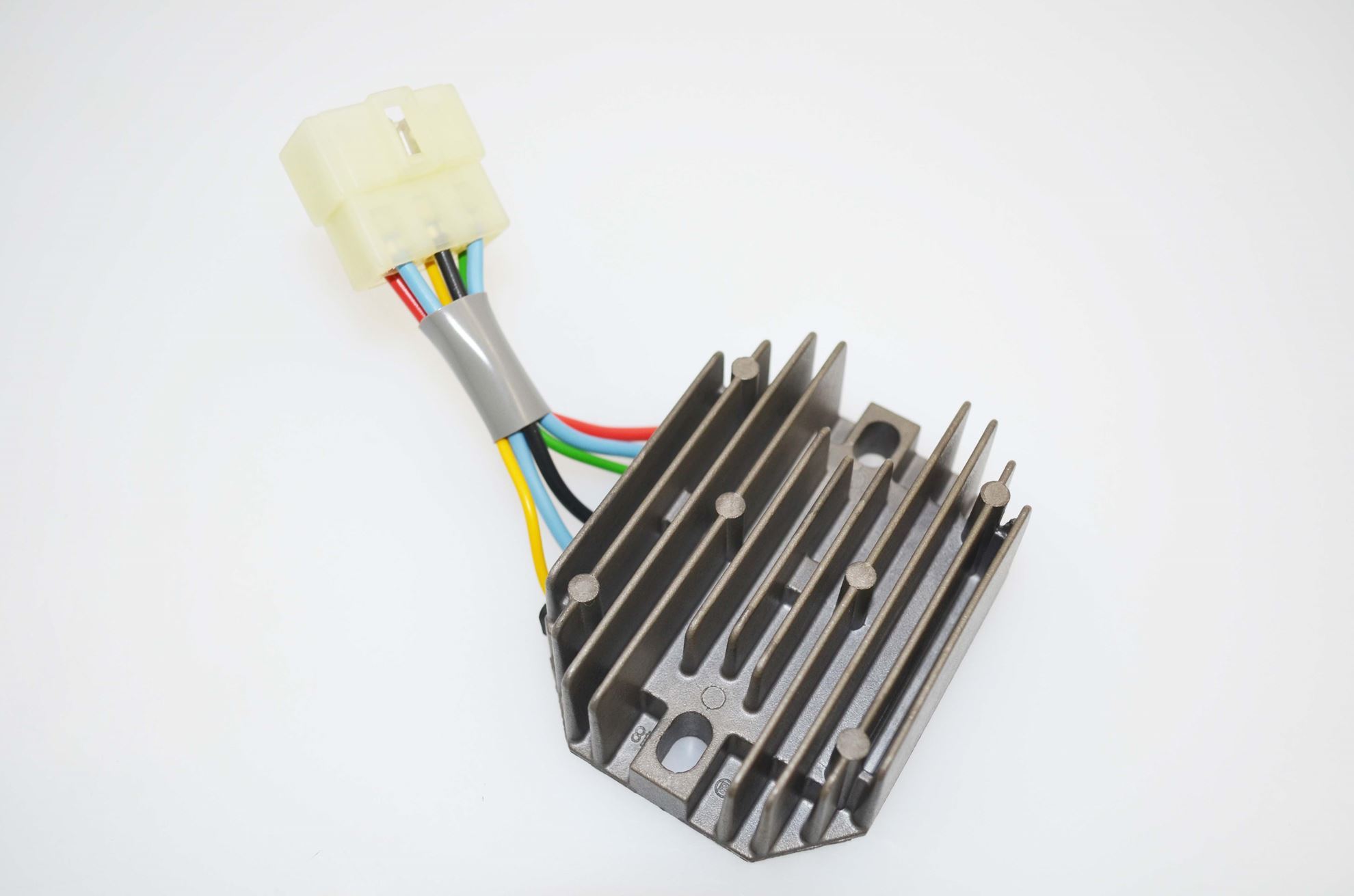 185516061 | Northern Lights Voltage Regulator | M643